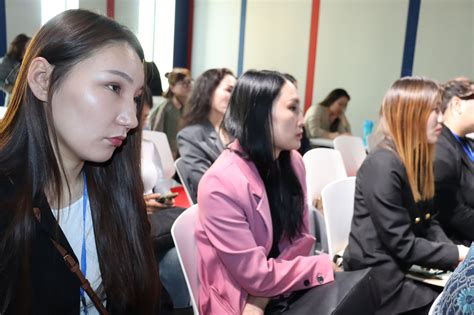 Орхон аймгийн Хүүхэд Гэр бүлийн хөгжил хамгааллын газар Added A New Орхон аймгийн Хүүхэд