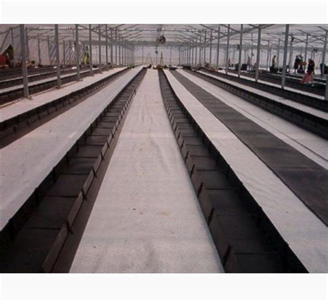 Sarl Flora Plastic شركه تصنيع وتركيب البيوت البلاستيكية