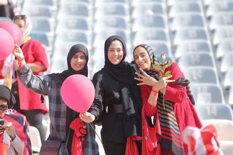 گزارش تصویری نخستین حضور دختران پرسپولیسی در ورزشگاه آزادی