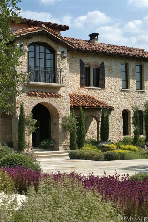 41 Elegant Tuscan Houses To Inspire Dream Living