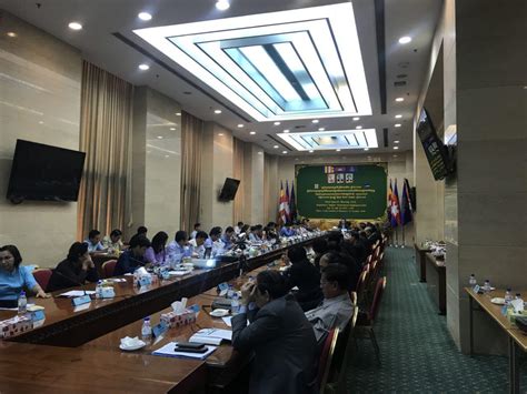 ក ស វ កិច្ចប្រជុំទូលាយក្រុមប្រឹក្សាសេដ្ឋកិច្ច សង្គមកិច្ច និងវប្បធម៌ លើស្ថានភាពសេដ្ឋកិច្ច