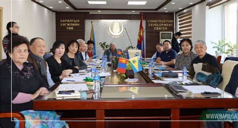 Экспертүүдэд сургалт зохион байгууллаа