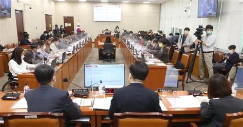 국회 보건복지위 ‘보건복지부·질병관리청 국정감사 실시