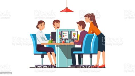 비즈니스 노동자 그룹 결합된 책상 현대 오픈 스페이스 사무실의 데스크톱 컴퓨터에 협력 팀 플랫 고립 된 벡터 단체에 대한 스톡 벡터 아트 및 기타 이미지 Istock