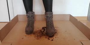 Custom Clip Lady Leyla Crushing Muffins Tnaflix Com