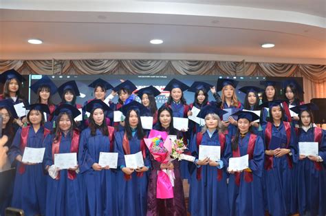 Ражив Гандийн нэрэмжит Үйлдвэрлэл Урлалын Политехник Коллеж