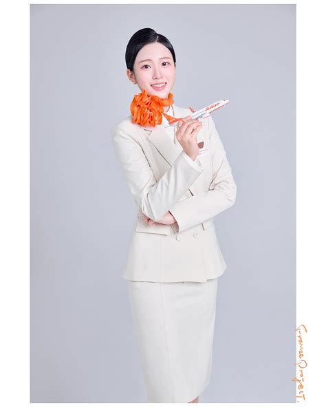 Frameprojectseoul 비행기 환해지는 미소🧡 제주항공 프레임프로젝트서울프레임프로젝트프로필촬영프로필스튜디오승무원승무원프로필승무원프로필촬영