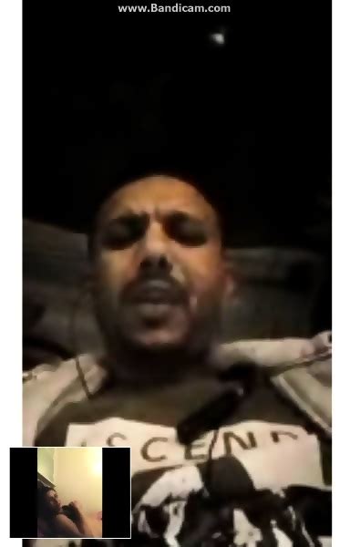 شاهد فضيحه ياسر ابن الاصول من مصر مقيم في السعوديه يمارس العاده السريه