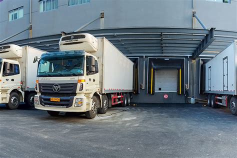 Loading Dock Seals Loading Dock Seals