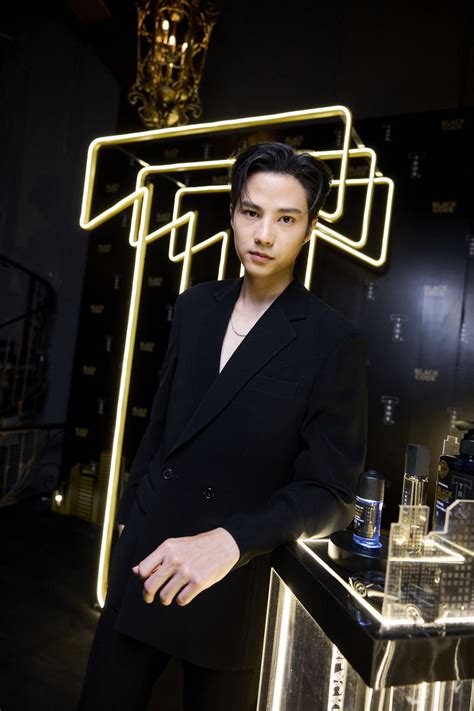 บันเทิง แบงค์ ธิติ พรีเซนเตอร์แบรนด์ ทรอส ชวนสัมผัส ทรอส แบล็คโค้ด ซีรีส์ โค้ดความหอมพรี