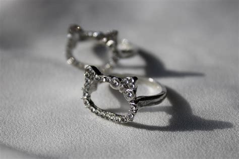 Кольцо Hello Kitty — цена 100 грн в каталоге Кольца и перстни Купить аксессуары по доступной