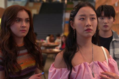 ‘xo Kitty Star Anna Cathcart Talks Working With Jenny Han And