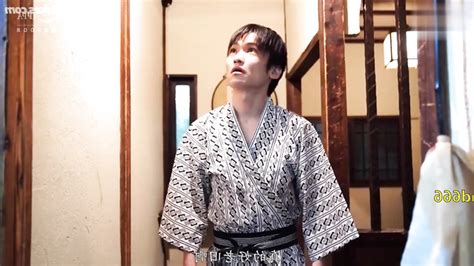 Geisha Zhang Yuqi 张雨绮 假色情片 shows guys her sex skills fakeapp SexCelebrity