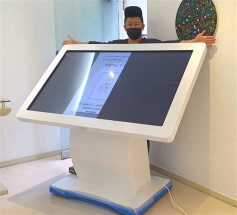 Works 사랑공장x디지털체험 터치스크린 프로그램 개발 터치키오스크 컨텐츠 개발 키오스크개발 키오스크제작 터치스크린 터치키오스크 프로그램외주 터치모니터