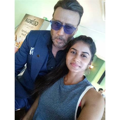 Aadhirai Soundarajans Most Liked Photos And Posts Gethu Cinema