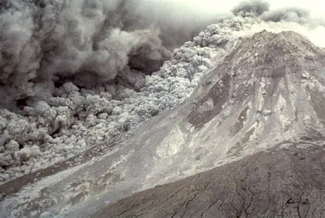 Yall Like An Actual Picture Of A Pyroclastic Flow Scrolller