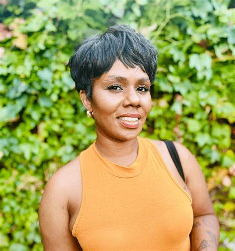 Meet Hazel Thomas Of Our Skins Essentials Voyage La Magazine La City Guide