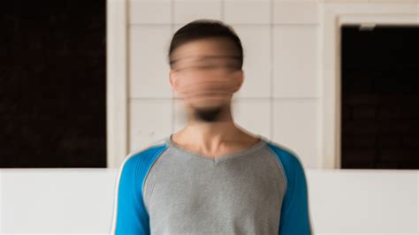This Condition Makes You Unable To Recognize Familiar Faces Vice