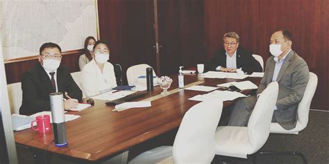 Уул уурхайн бүтээгдэхүүний биржийн тухай хуулийн төслийн хэлэлцүүлэг боллоо