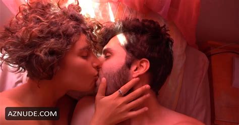 Descoberta Nude Scenes Aznude