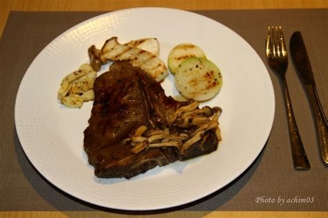 레스토랑 부럽지않네 티본스테이크