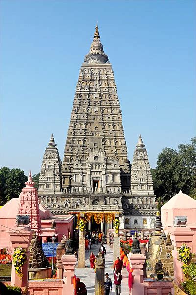 พระธาตุประจำปีเกิด ปีมะเส็ง ปีงูเล็ก ที่ควรมีโอกาสไปกราบสักการะ ดูดวง รายสัปดาห์ รายเดือน