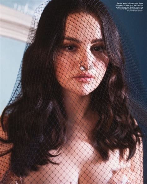 Selena Gomez Sexy Cleavage Perfect Magazine Hot Celebs Home