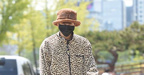 Md포토 잭슨 멋진 레오파드 패션