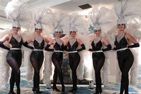 Showgirl Dancers Vegas Showgirls For Hire Live Performers