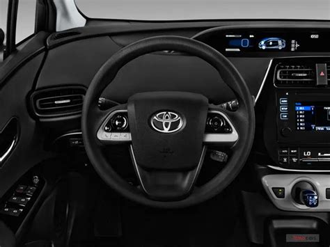 2016 Toyota Prius 103 Interior Photos Us News
