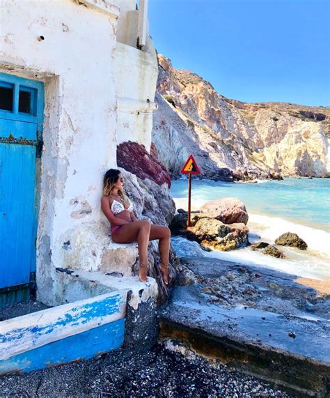 About Me Tia Does Travel