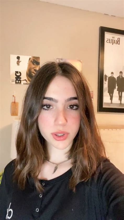 Gabriela Bee Celebmafia