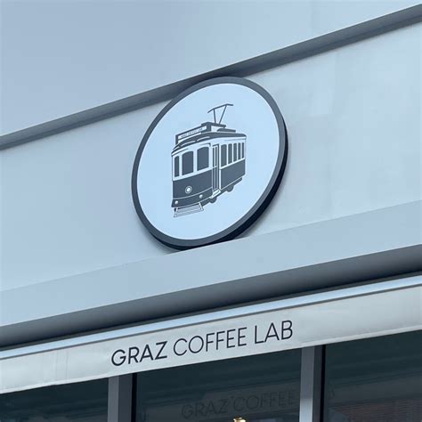 동탄 간판디자인 그라츠커피랩 카페간판 커피숍간판 제작 글자입체간판 Led조명간판 윈도우시트 디자인시트지 미니멀간판 예쁜간판 감성간판 특이한간판 By
