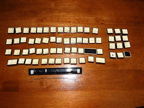 Radio Shack Trs 80 Model Iii Keyboard Key Caps Parts Complete Set