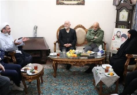 دیدار فرمانده سپاه خراسان رضوی با خانواده سردار شهید بابا نظر رستمی تسنیم