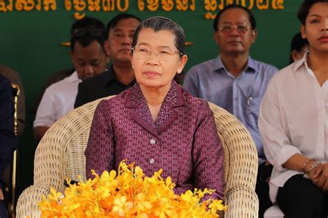 សម្តេច ម៉ែន សំអន៖ បុគ្គលិកពេទ្យត្រូវគោរពក្រមសីលធម៌វិជ្ជាជីវៈ