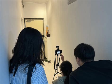 안녕 안녕하세요 우리 팀에서 유튜브를 개설하여 시나리오 기획하고 발품팔며 촬영하고 연기도 하고있는데 아무래도 장비도 기술도 연기도 부족한게 많다보니 어려움이