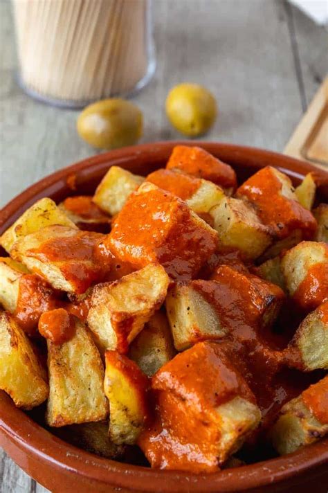 Patatas Bravas Spanish Roasted Potatoes With Tomato Sauce Artofit