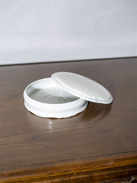 Фарфоровая шкатулка Limoges France — Housevintage