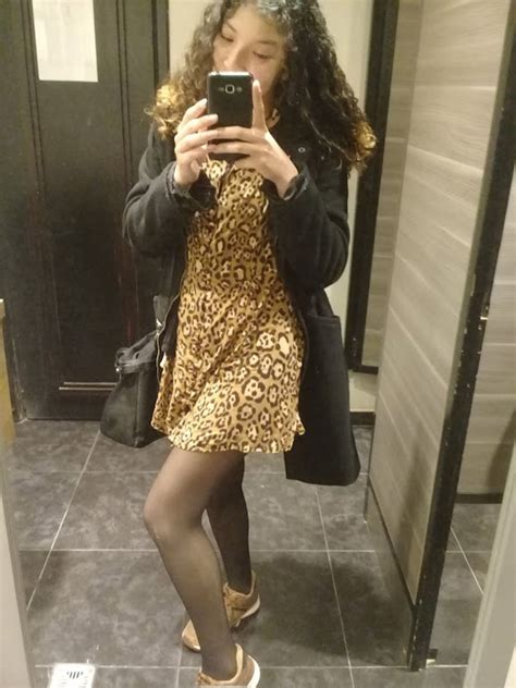 Sophia Live Cams Skype Teams Discord Telegram