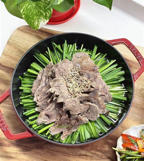 아롱사태 수육전골 소고기수육 맛있게 삶는방법 간장소스 곁들인 보양식요리 네이버 블로그