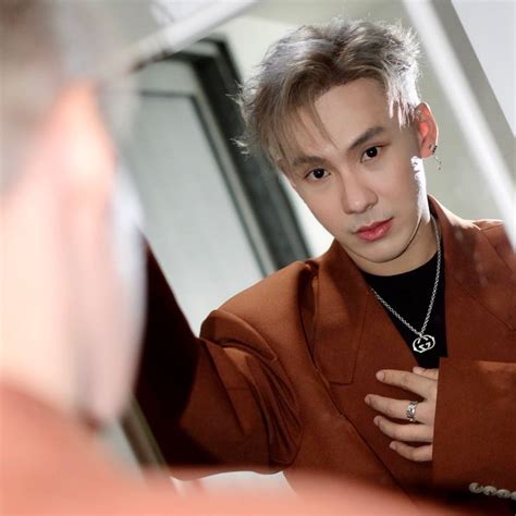 ตั้ม วราวุธ