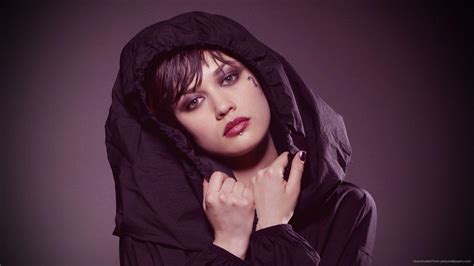 Olga Kurylenko Hitman Wallpapers Wallpaper Cave