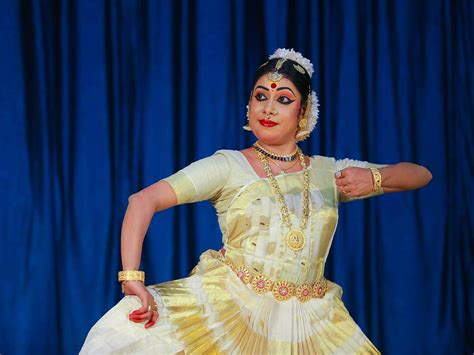 Top 999 Mohiniyattam Images Amazing Collection Mohiniyattam Images