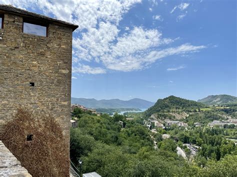Juny24 2460002 Aínsa Sobrarbe Aragón España La Villa D Flickr