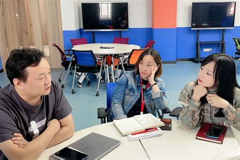 电子商务教研室开展如何激发学生的学习动机研讨
