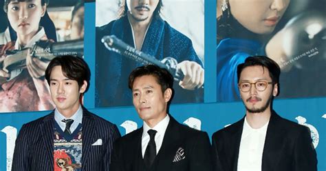유연석 이병헌 변요한 약간은 어색한 세남자 미스터션샤인