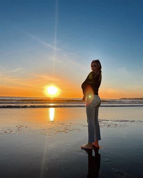 Picture Of Katrina Bowden