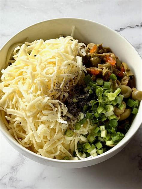 Cheesy Olive Bread Appetizer