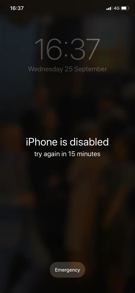 Since Updating To 13 This Screen Has Spontaneously Appeared Twice Phone Works Fine After The